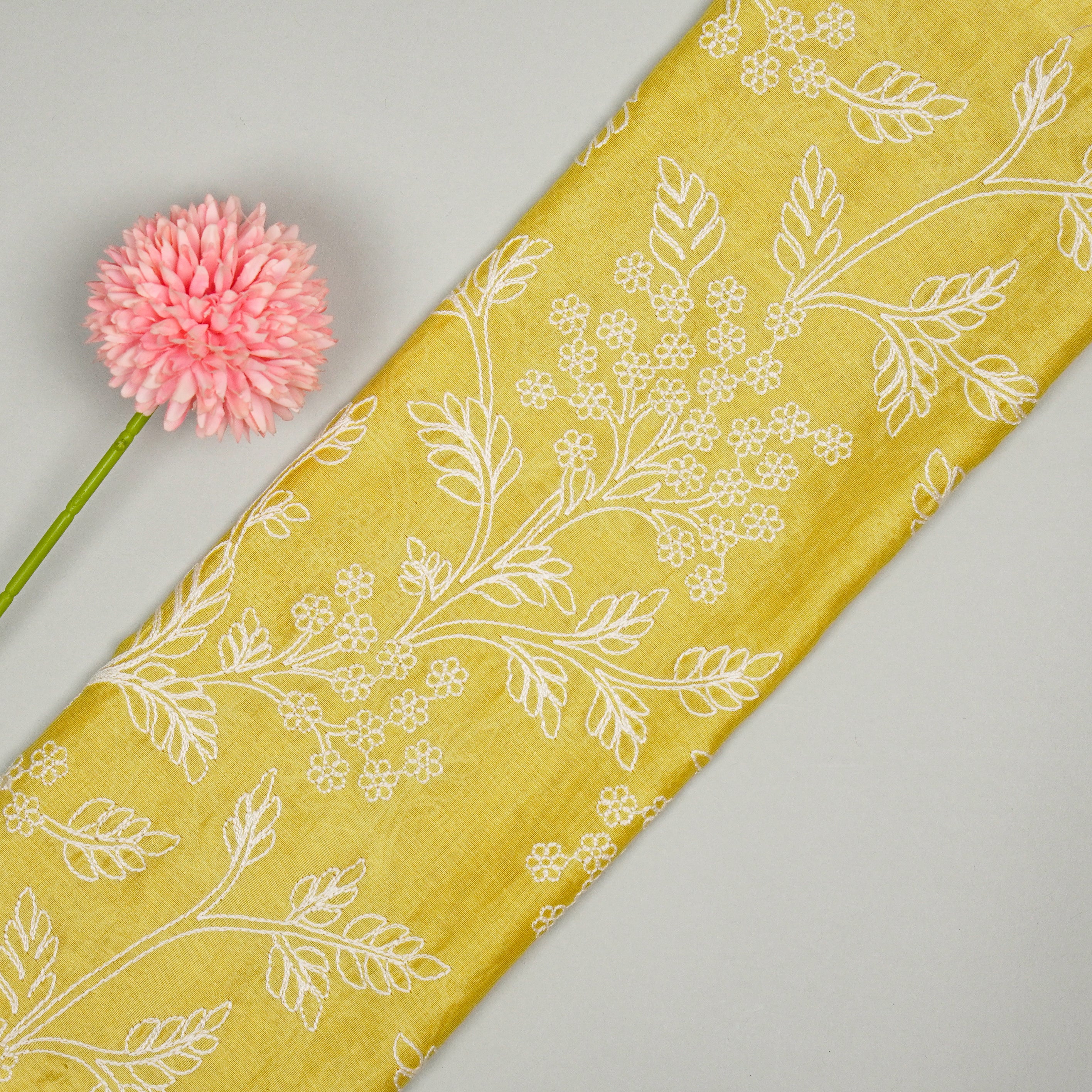 Parishi Jaal on Gold Silk Chanderi – Zarinama